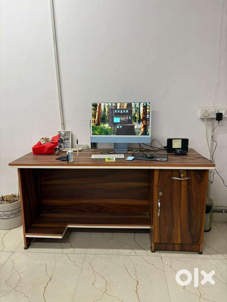 Office Table Buy Sell Used Furniture in Gurgaon OLX