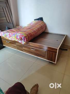 Olx diwan set store