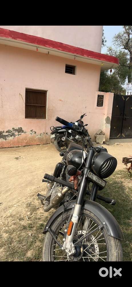 bullet 350 mat black - Motorcycles in Ghitorni, Delhi - 1836856565