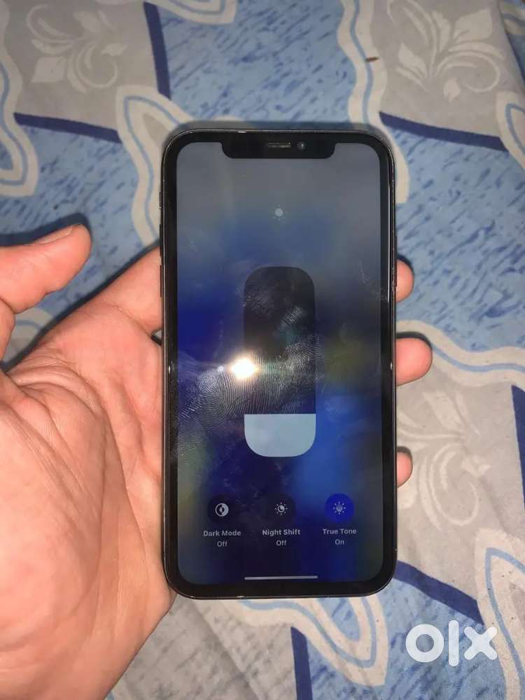I phone 11 only display and face id only display sale Krna ahe - Mobile ...