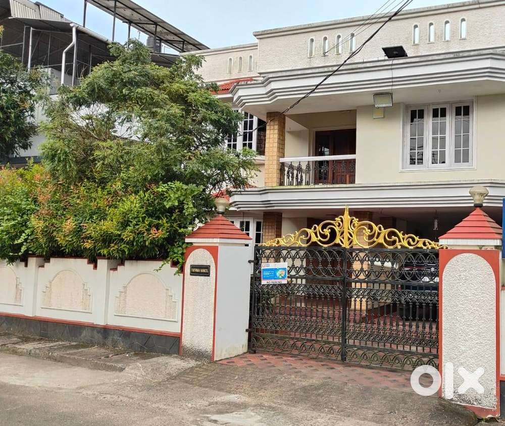 5bhk House for sale @ Aluva - For Sale: Houses & Apartments - 1821032895
