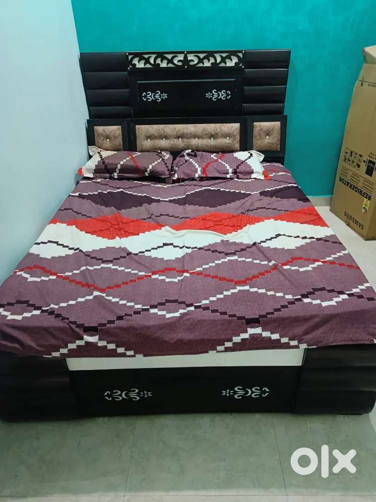 Olx purana bed store