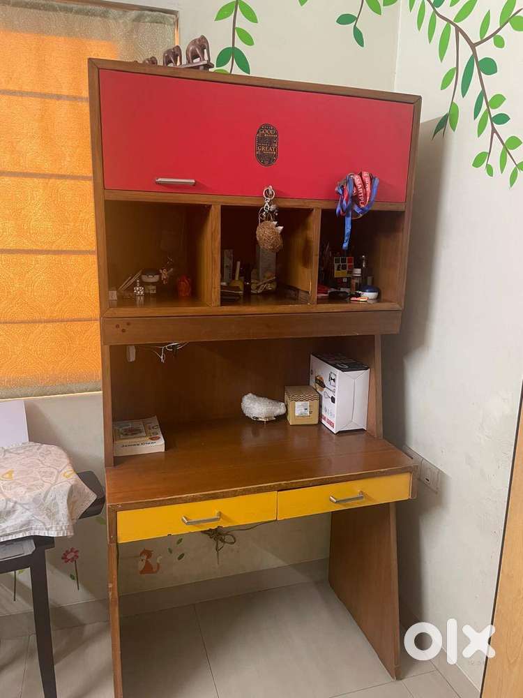 Kid Study Table - Kids Furniture - 1798359733