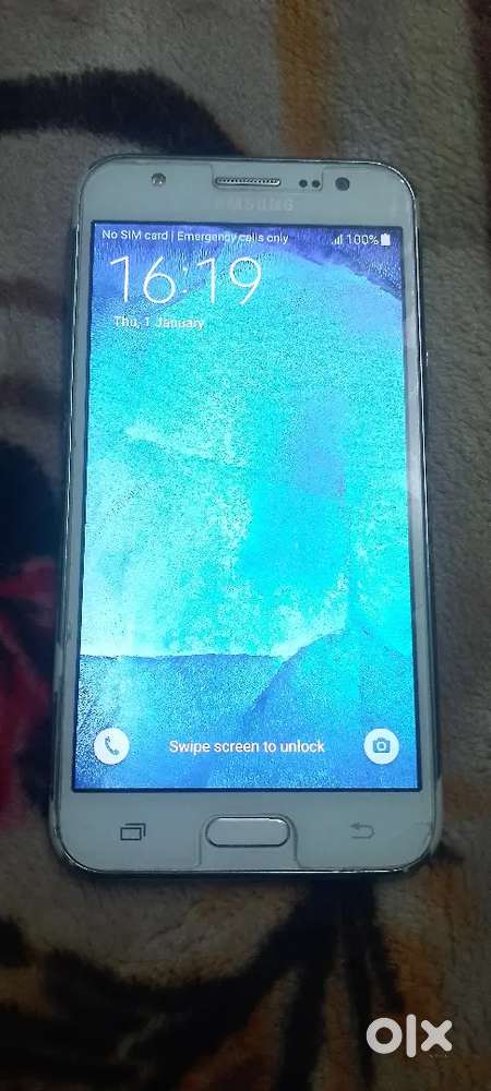 Samsung J5 - Mobile Phones - 1802856906