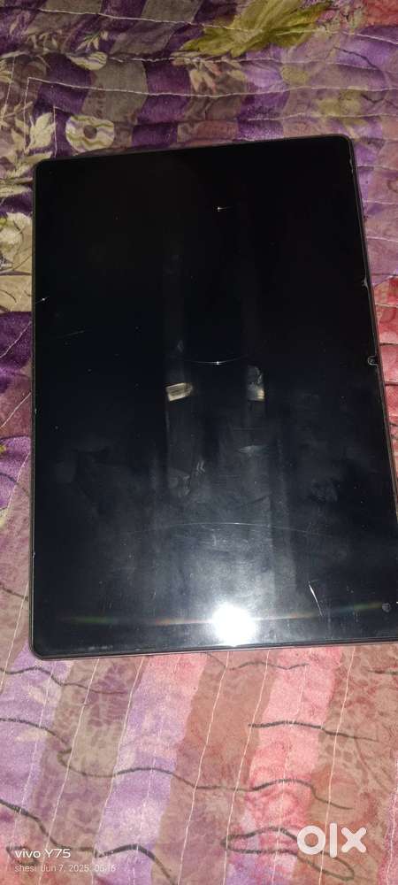 Lenovo M10 - Tablets - 1809421810