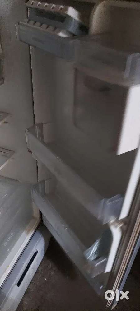 LG Fridge 225Lt - Fridges - 1809963043