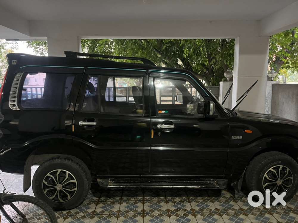Mahindra Scorpio 2008 Diesel 147000 Km Driven - Cars - 1803937377