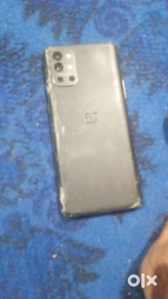 Oneplus 9r - Mobile Phones - 1795926936