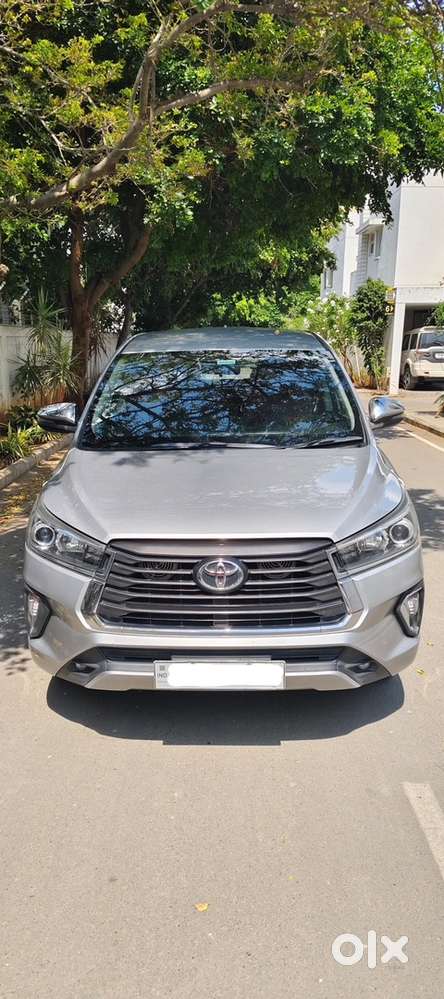 Toyota Innova Crysta V variant - Cars - 1805440880
