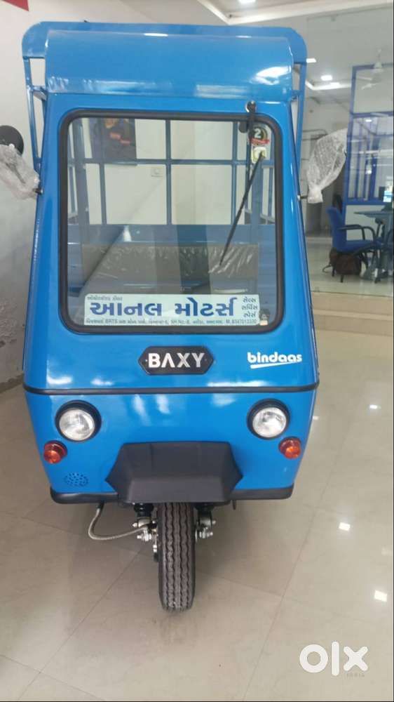 LOADING TEMPO - Commercial & Other Vehicles - 1808541579