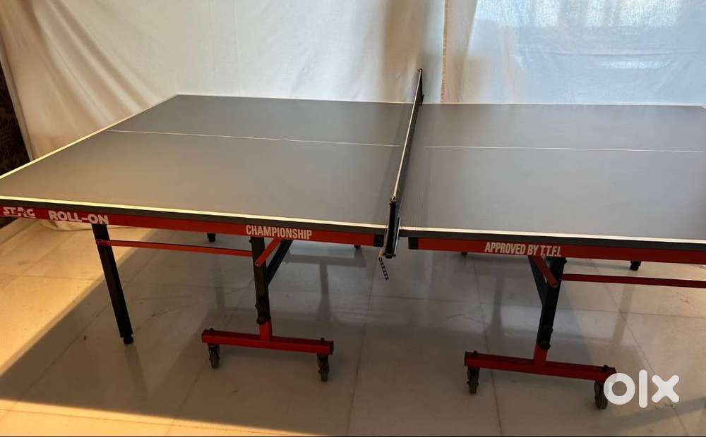 TABLE TENNIS TABLE SPARINGLY USED-STAG ROLL ON CHAMPIONSHIP MODEL - Sports Equipment - 1816278373