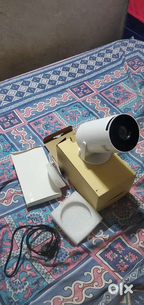 Ultra HD high dynamic range projector - TVs, Video - Audio - 1818721295