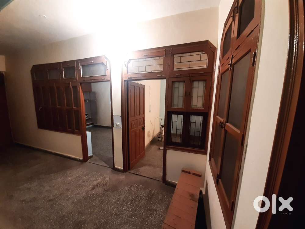 2 Room Set with small hall for rent - For Rent: Houses & Apartments ...