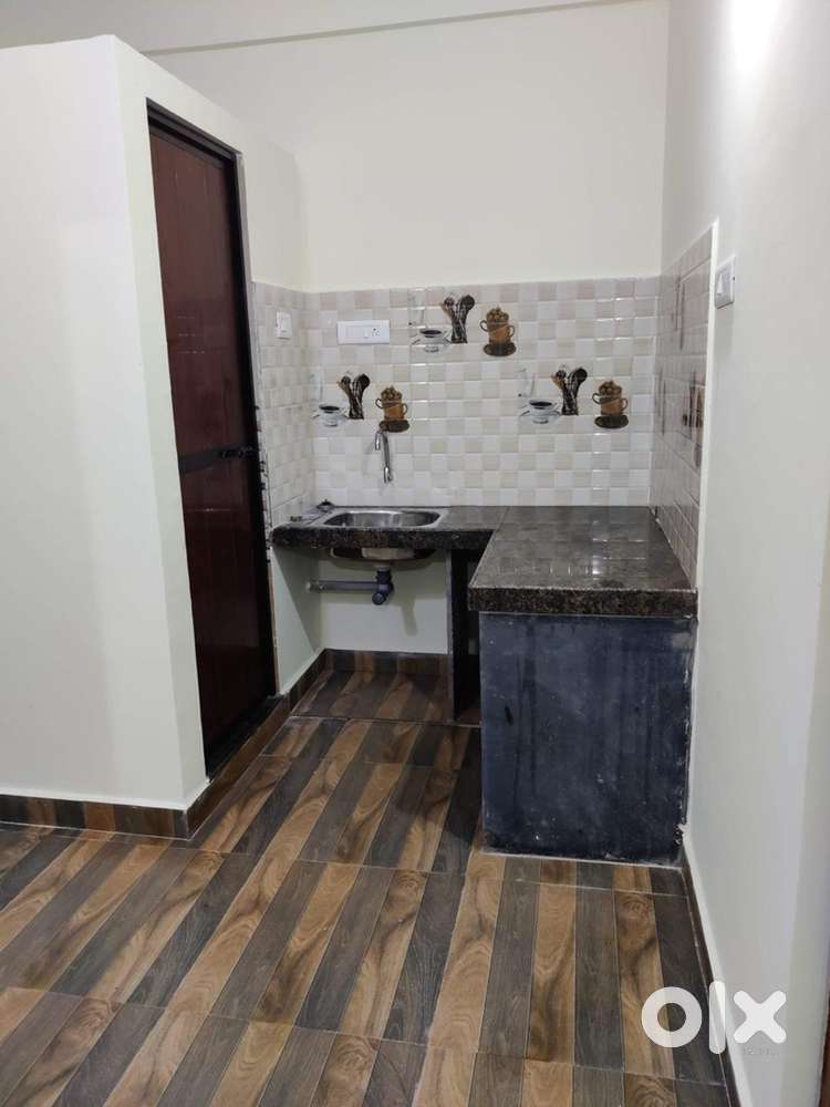 Good river view (electricity and water 24/7) - For Rent: Houses ...