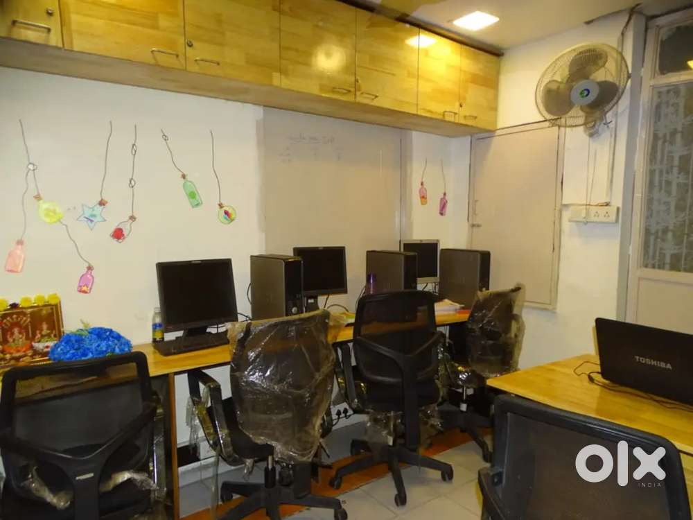 No diposit Furnished 5 seater office with MD table opp paradise - For ...