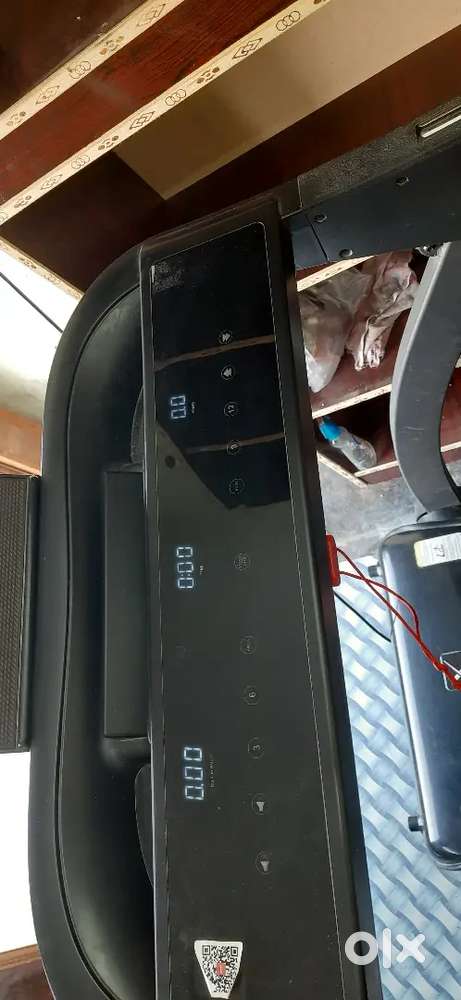 Thread Mill Hrx brand - Gym & Fitness - 1798033479