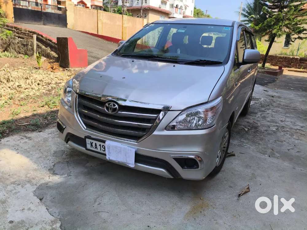 Toyota Innova 2014 Diesel 186000 Km Driven - Cars - 1804721858