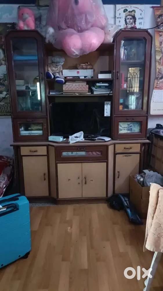 Wooden showcase, wooden Almirah and loha almirah - Other Household ...