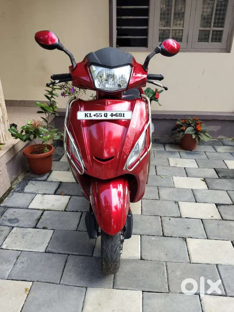 RED MAESTRO 2014 MODEL - Scooters - 1791066000