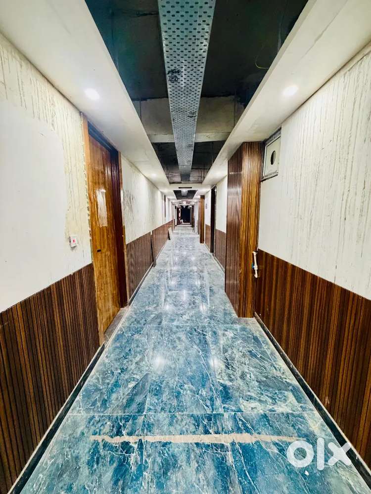 2bhk ready to shift with lift with car parking in noida extension - For ...