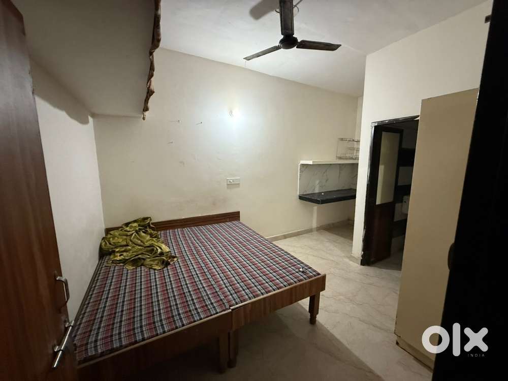 One room set with attach washroom and kitchen - For Rent: Houses ...