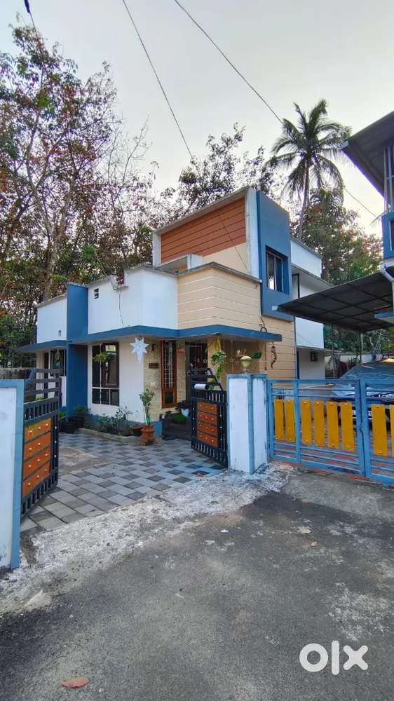 Amballur Mulanthuruthy. 1400 sqft, 3 bhk, 47 Lakhs - For Sale: Houses ...