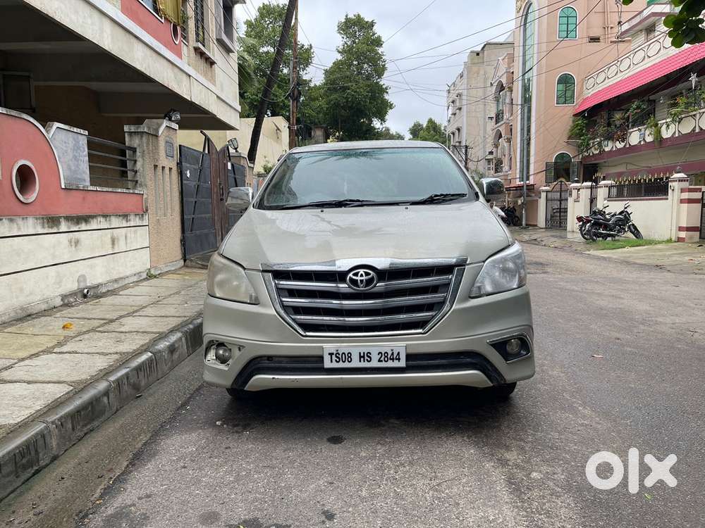 Toyota Innova 2012 Diesel 197000 Km Driven - Cars - 1817316493