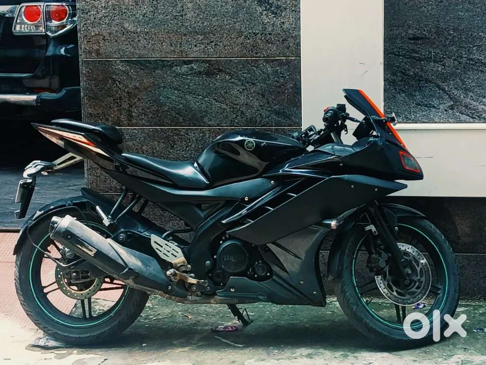 Yamaha R15 V2 - Motorcycles - 1808848431