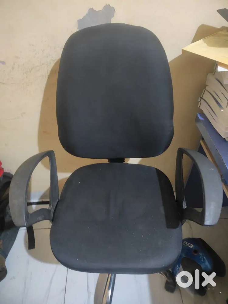 Study chair table - Other Household Items - 1817792775