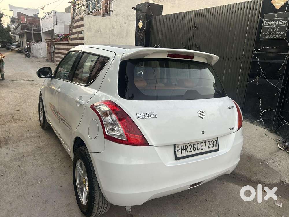 Maruti Suzuki Swift VXI Optional, 2014, Petrol - Cars - 1797025696
