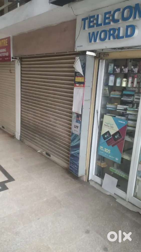 Shop for rent - For Rent: Shops & Offices - 1806398652