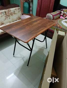 Folding table olx store