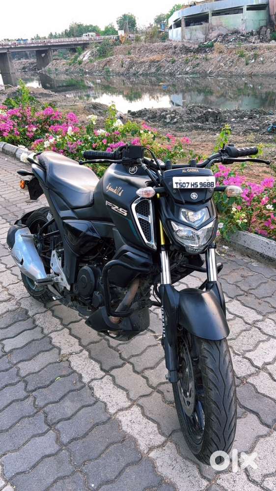 Yamaha fzs bs6 - Motorcycles - 1803464264