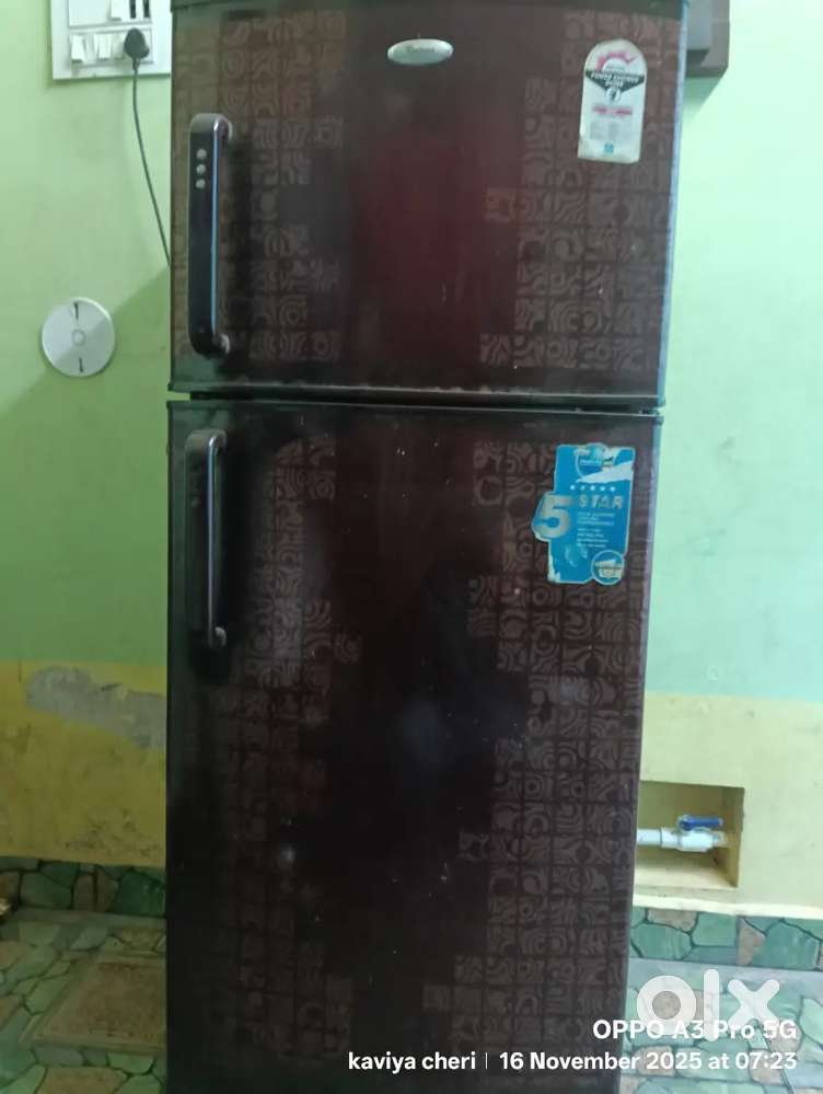 Fridges C1617 Lg Double Door Fridge In Excellent Working Condition In ...