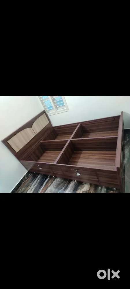 BOX TYPE COT FAMILY SIZE MODEL SIZE AVAILABLE - Beds & Wardrobes ...
