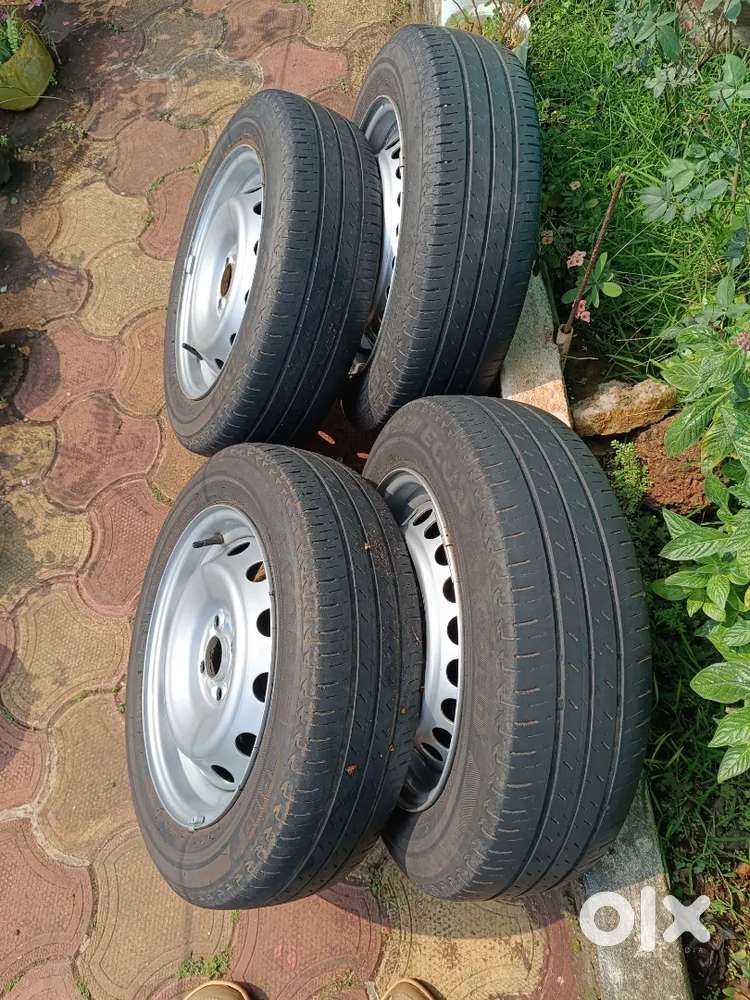 Tyres with rim 175/65 R15 - Spare Parts - 1798952469