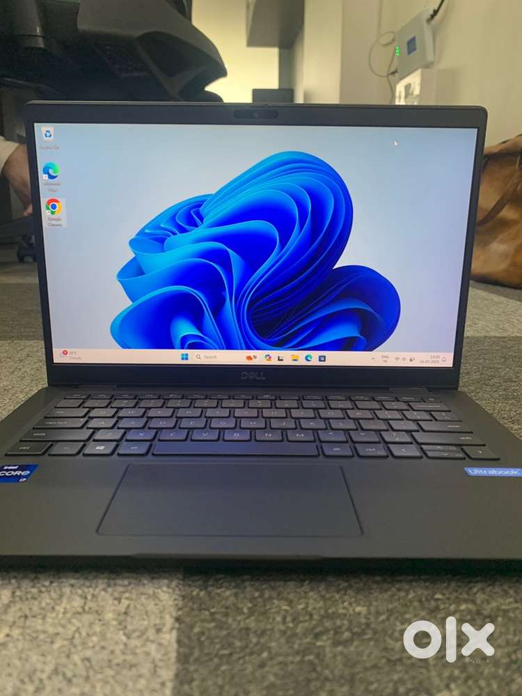Dell Latitude 7310| Core i7 | 10th gen| 16GB RAM | 512GB SSD| With Bil ...