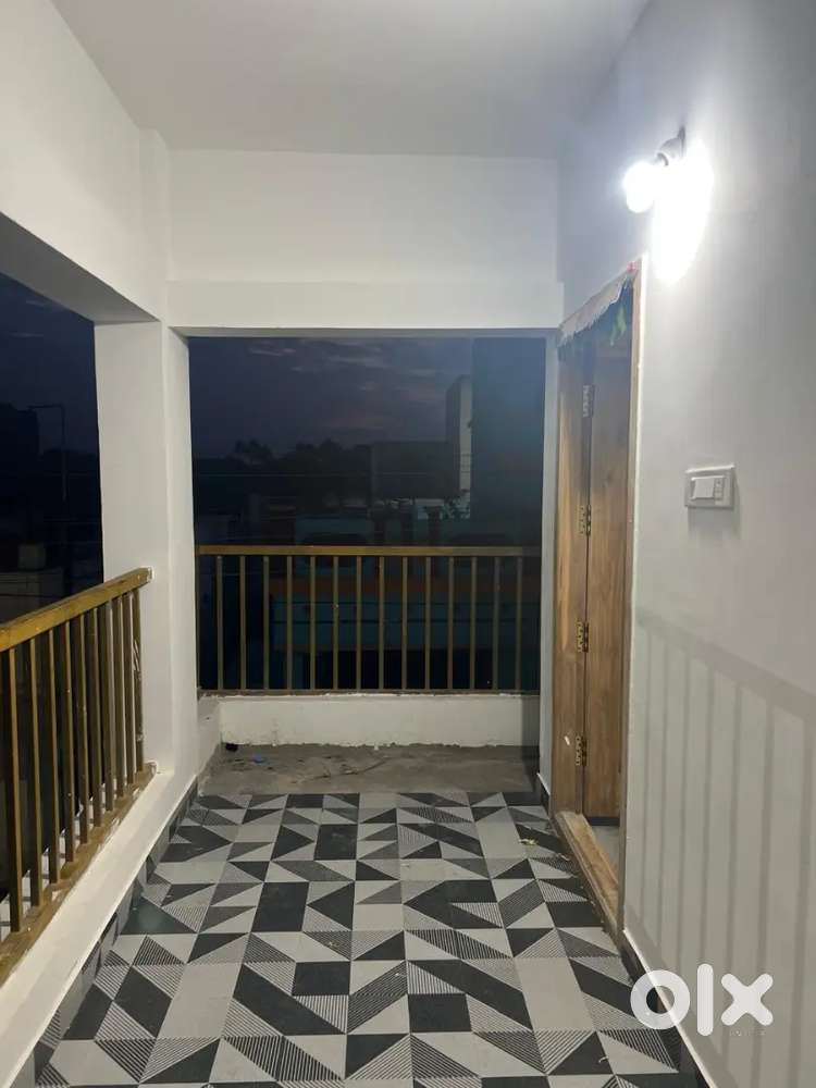 1 BHK for Rent in first floor - For Rent: Houses & Apartments - 1807645026