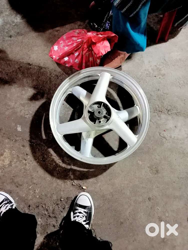 Yamaha rx100 alloy wheel naal isdi back hub vii aa - Spare Parts ...