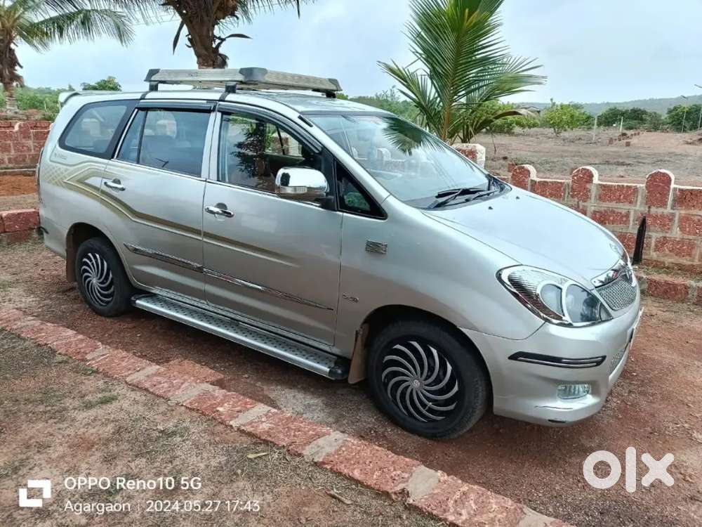Toyota Innova 2005 - Cars - 1816575538