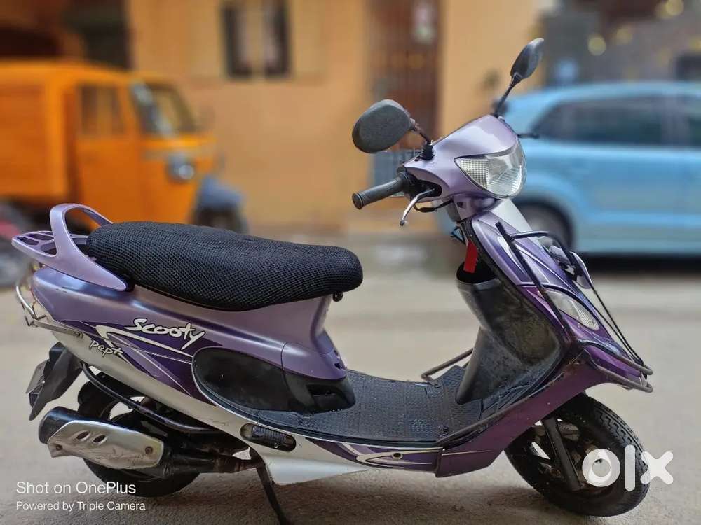 1 owner, Original RC book, Very good condition, February 2013 model ...