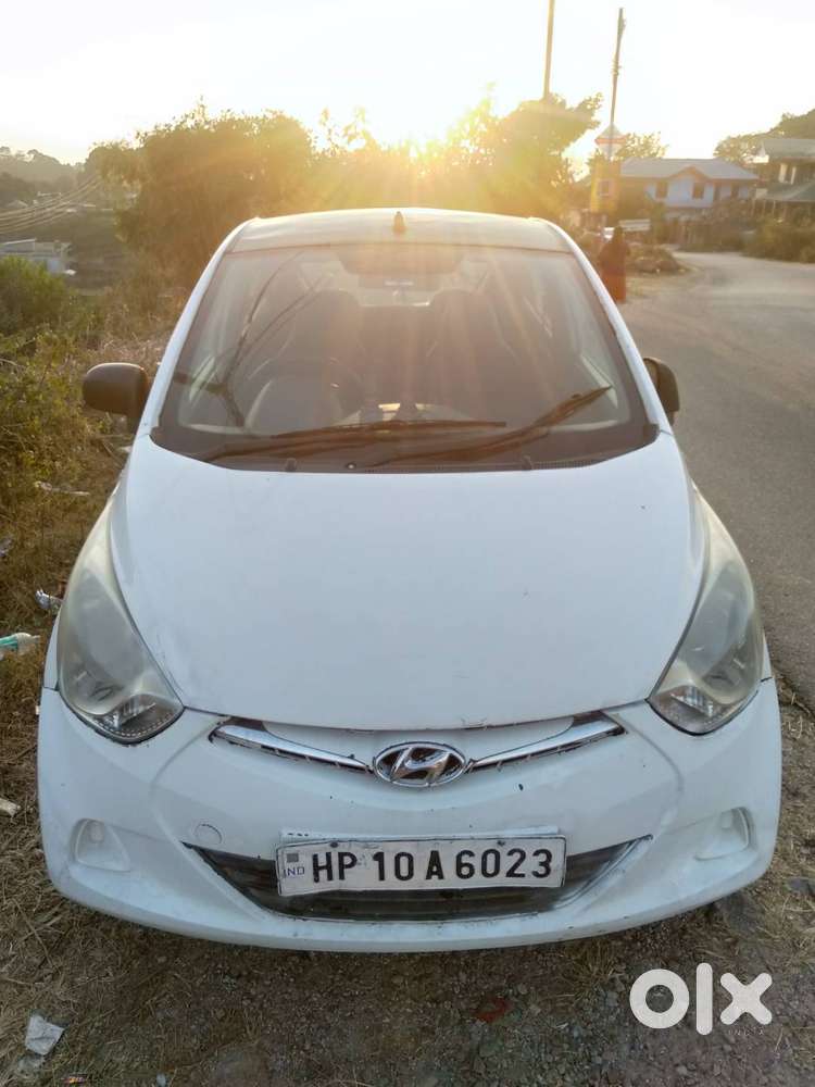 Army person well maintained car. - Cars - 1800240052