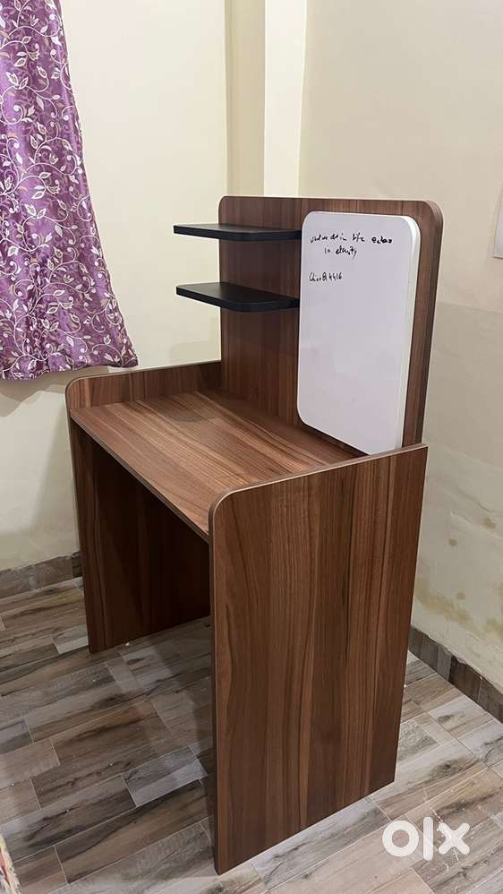 Study table - Other Household Items - 1818805399