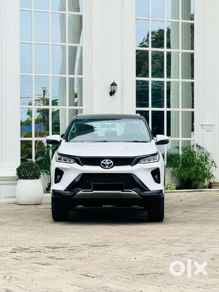 Toyota Fortuner Legender 4X2 AT 2.8, 2022, Diesel - Cars - 1819162820