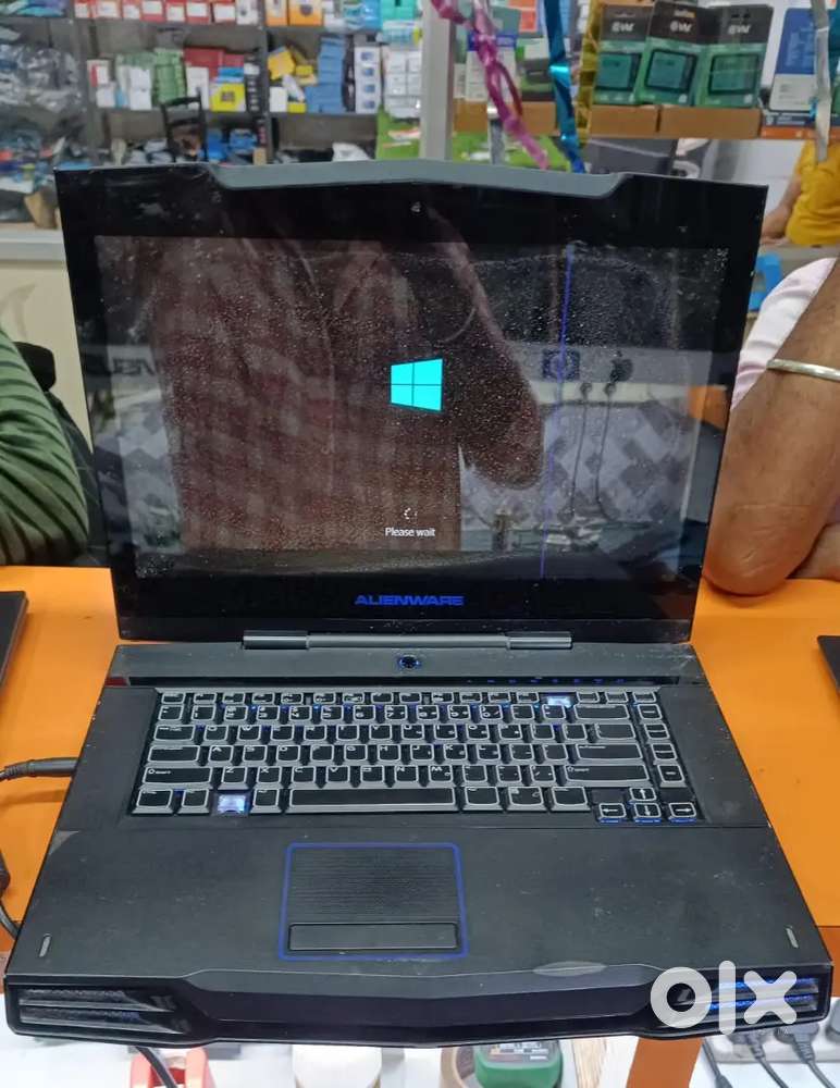 DELL ALLIALINWARRE DELL I7 PROCESSOR 5TH GEN GAMING LAPTOP - Computers ...