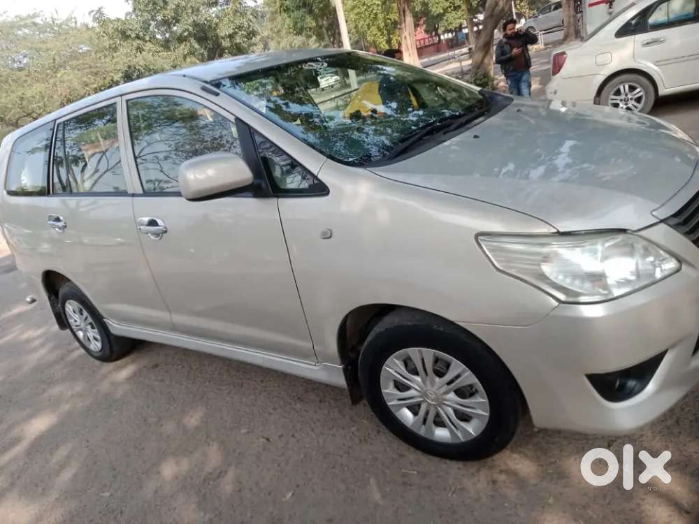 Toyota Innova 2013,fuel diesel,1st owner - Cars - 1803333282