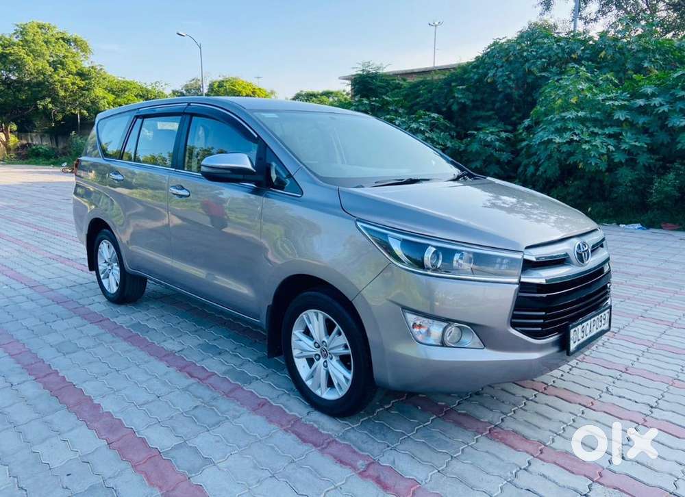 Toyota Innova Crysta Z 2017 Diesel Well Maintained - Cars - 1815845941