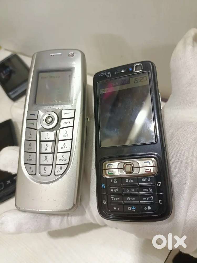 Nokia N73 & Nokia 9300 Communicator - Mobile Phones - 1803288752