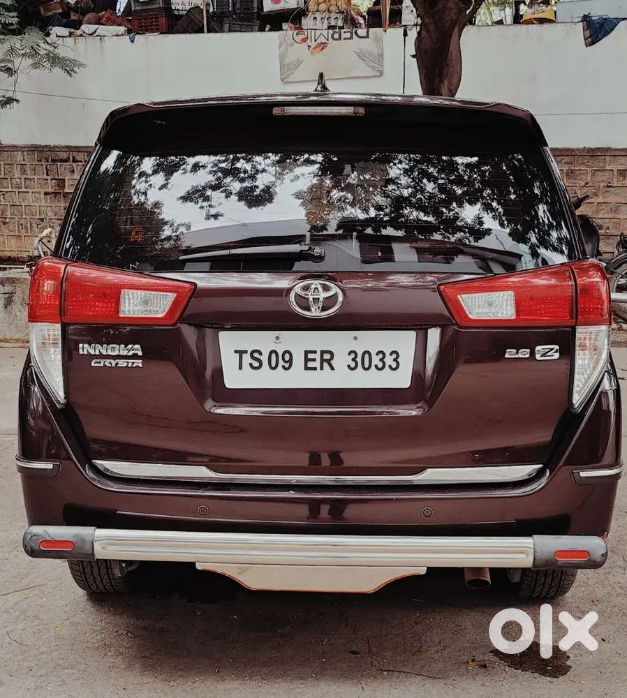 Innova Crysta 2.8 Z version top-end modal - Cars - 1808883019