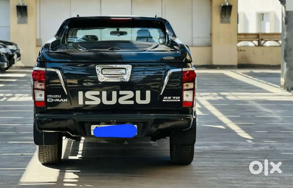 Isuzu V-Cross 2048 Diesel 85000 Km Driven - Cars - 1813478849